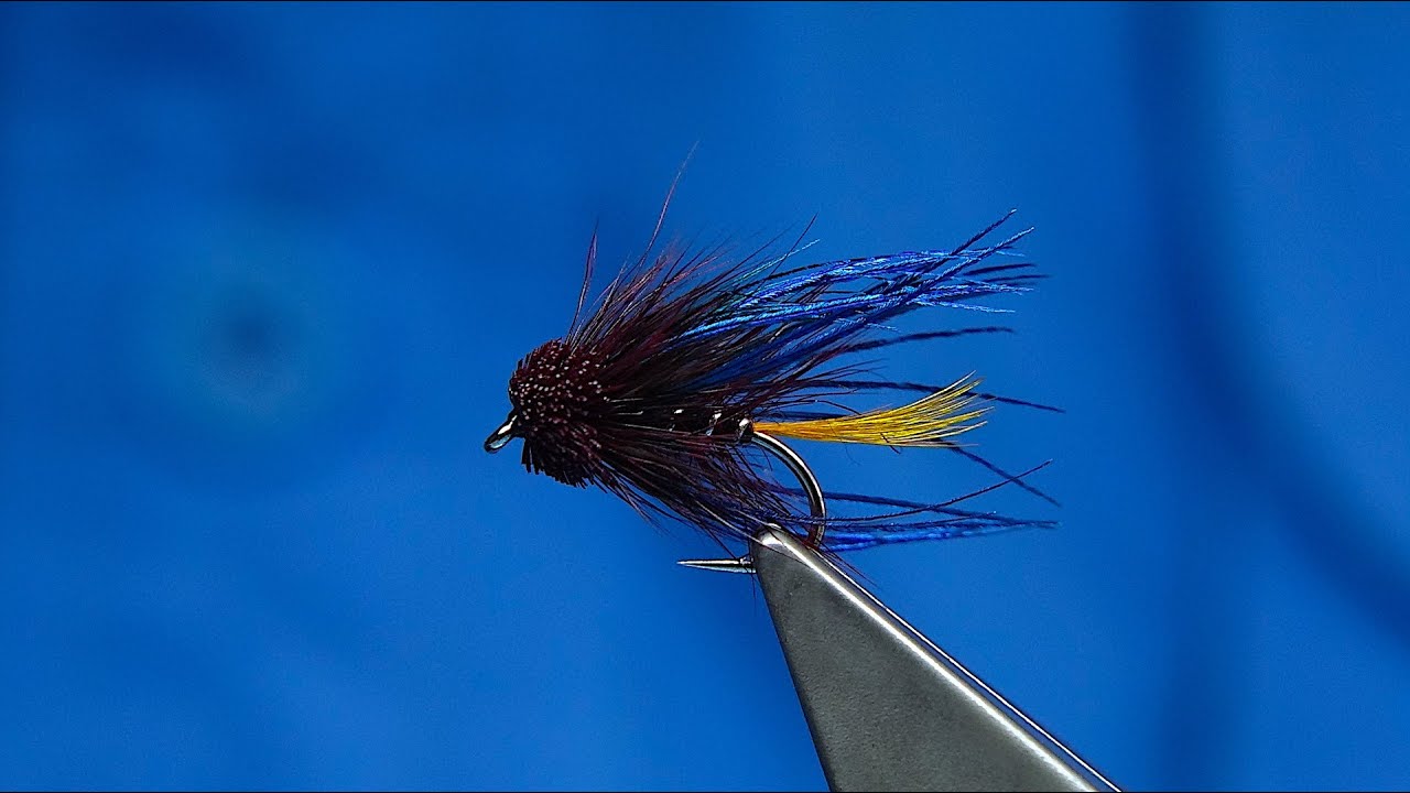 Tying a Brigadier Muddler with Davie McPhail - YouTube