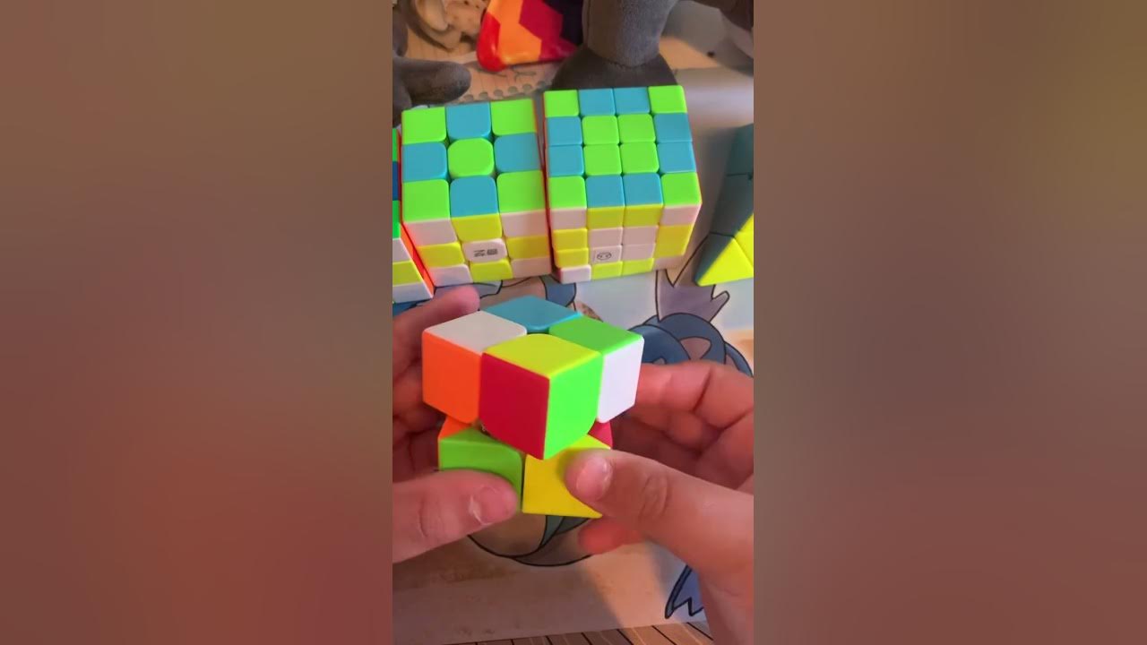 How to solve 2x2 rubiks cube beginner way - YouTube