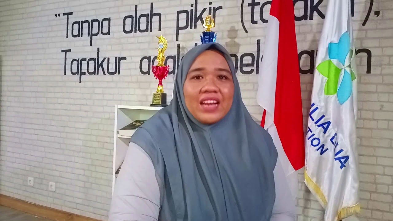 What is Reported Speech ? with Ms Dewi | SMP Budi Mulia Dua - YouTube