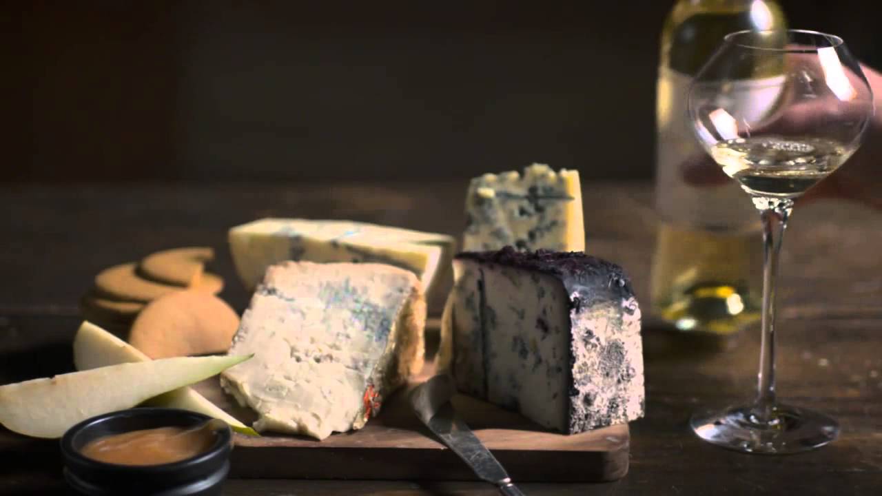How to arrange a cheese platter - YouTube
