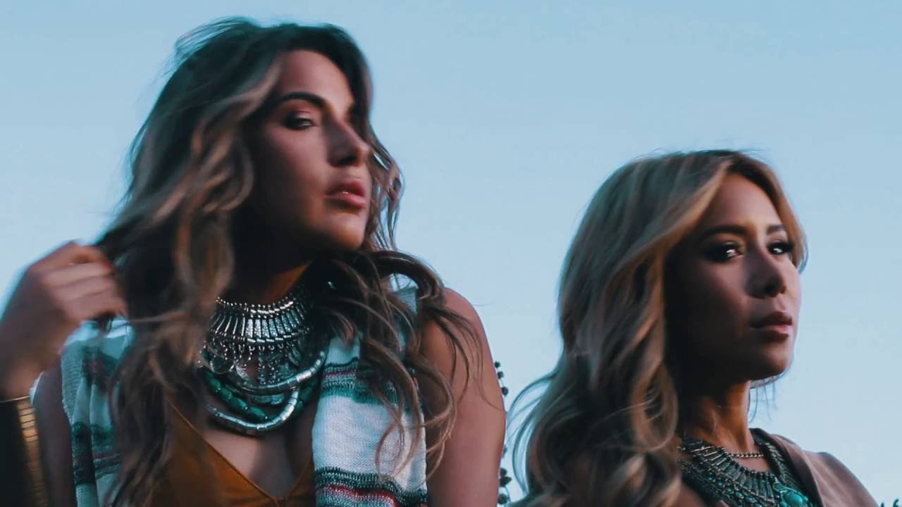 Stephanie Loayza & Sophia Lin - Coachella Fantasy - YouTube