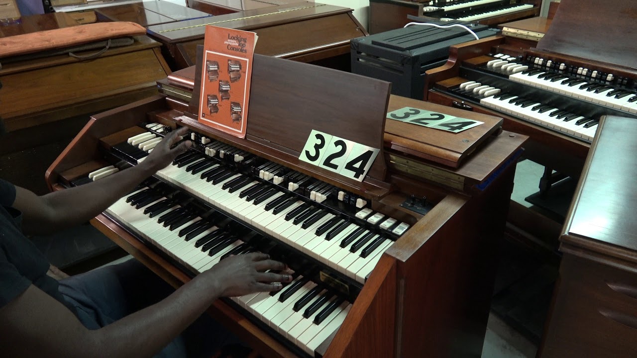 # 324 Hammond C-3 with 122 Leslie for sale at Keyboard Exchange - YouTube