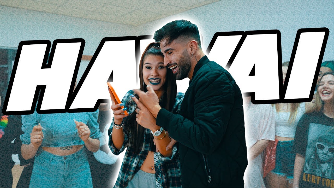 Maluma - Hawái | Coreo oficial por Emir Abdul Gani 🕺 - YouTube