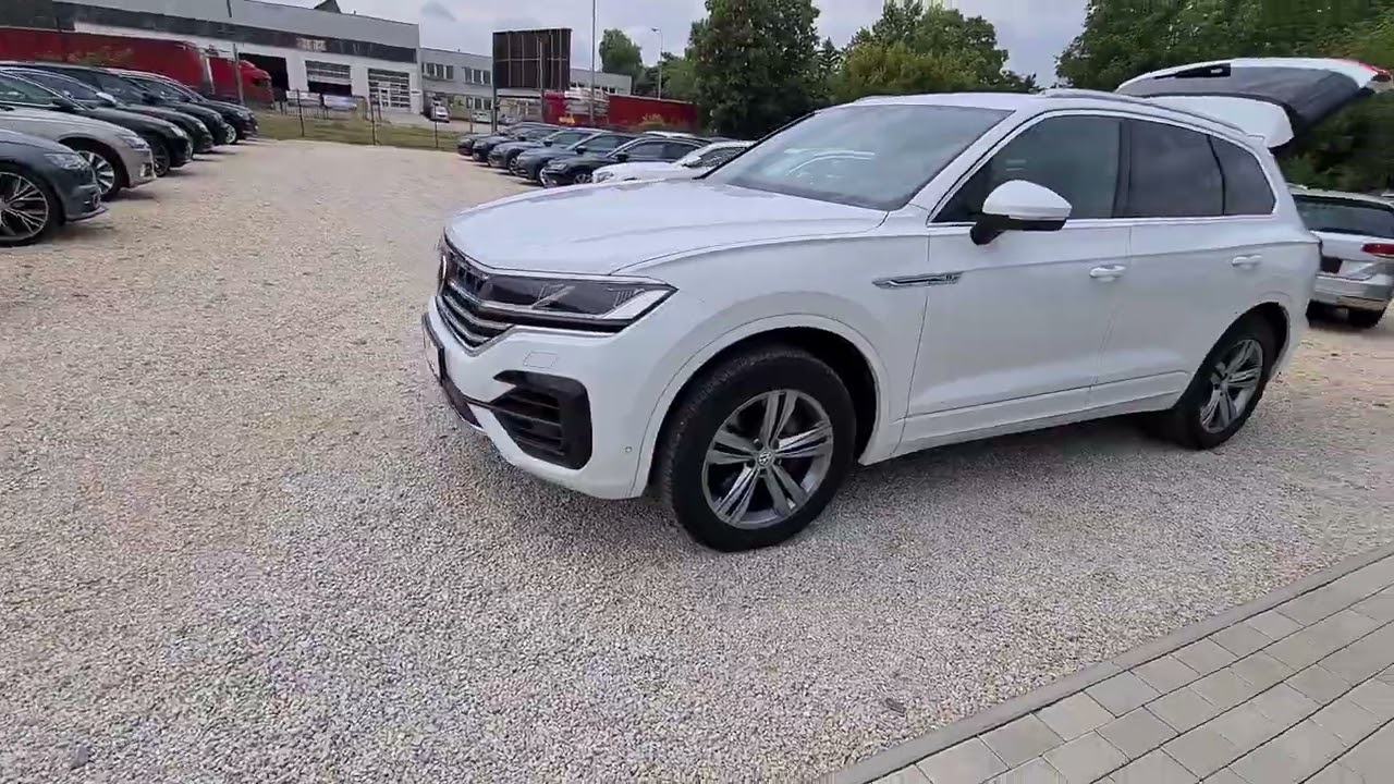 VW Touareg R-line - YouTube