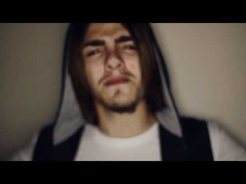 Momer - ' Yağmur ' ( Offical Video )