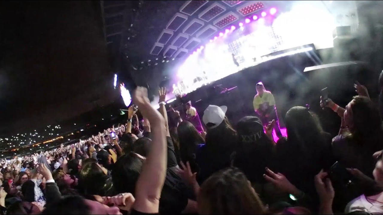 Bruno Mars - Uptown Funk / Morumbi Stadium / Sao Paulo / Brasil - YouTube