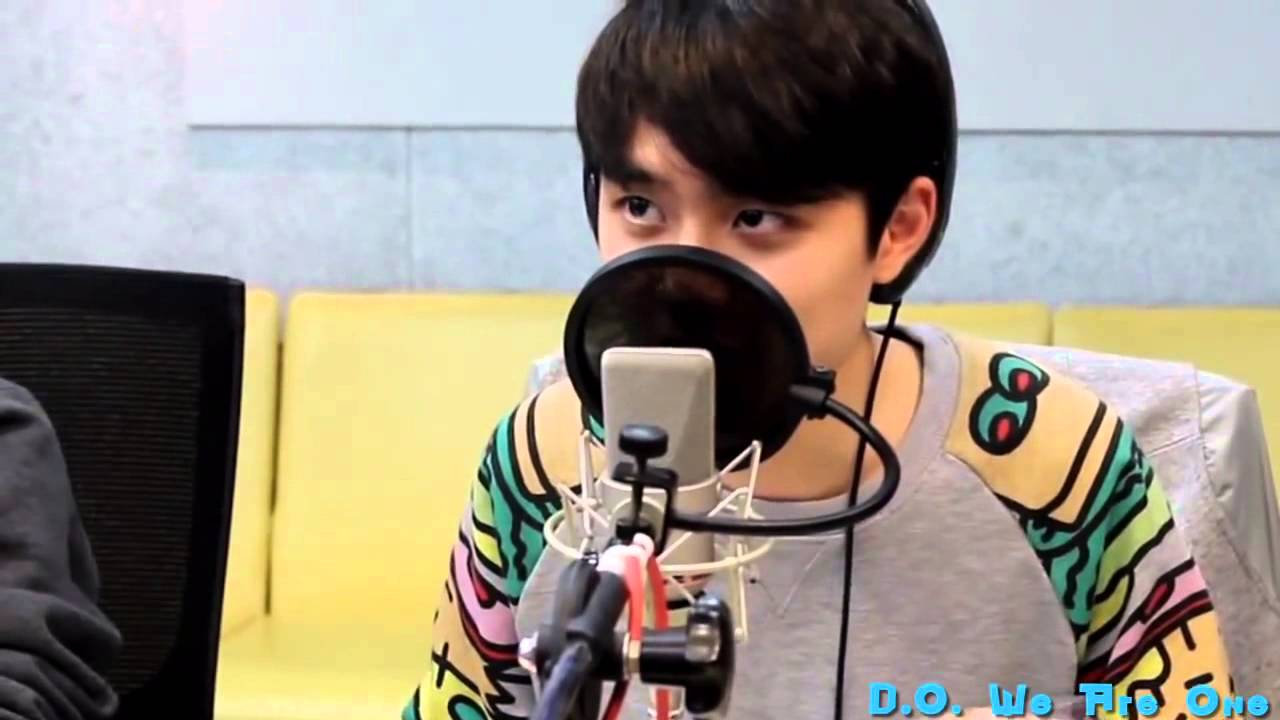 EXO D O Singing The First Snow,The Star Short - YouTube