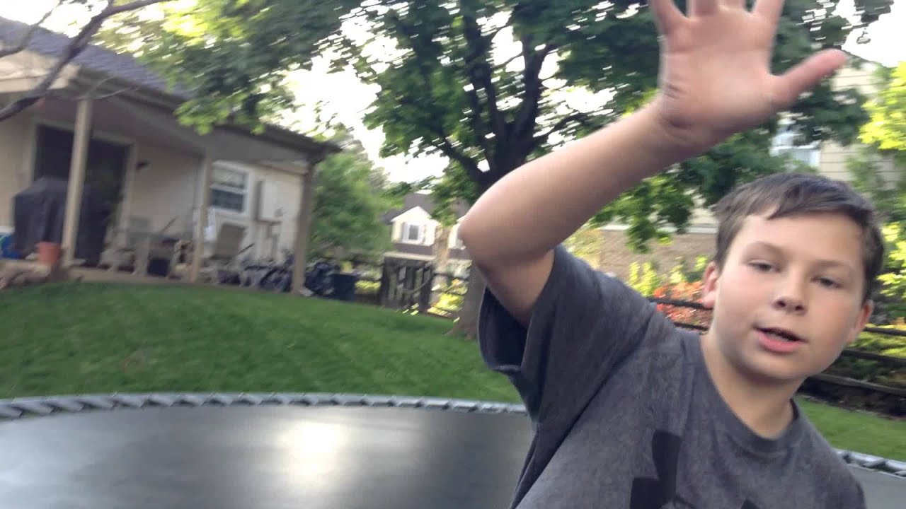 My bro Back Off Gaming! - YouTube