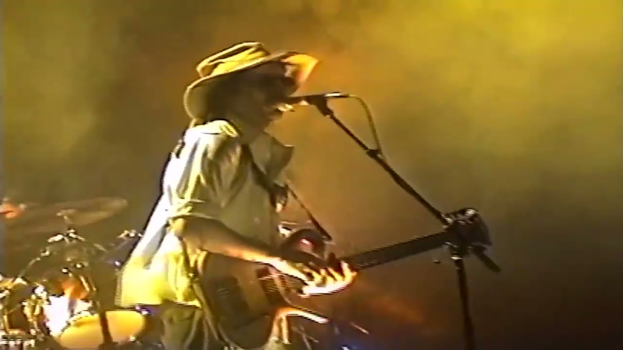 Primus - DMV (Live) - July 18, 1993 - Philadelphia, Pennsylvania - YouTube