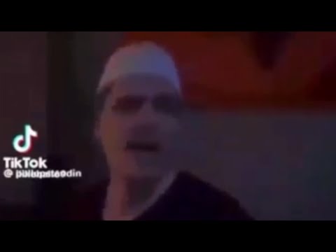 Poor albanian man sings traditional song to feed his family 😭😭😭