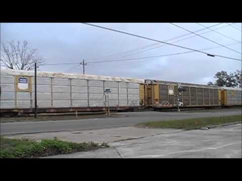 CSXT Q282-13 - YouTube