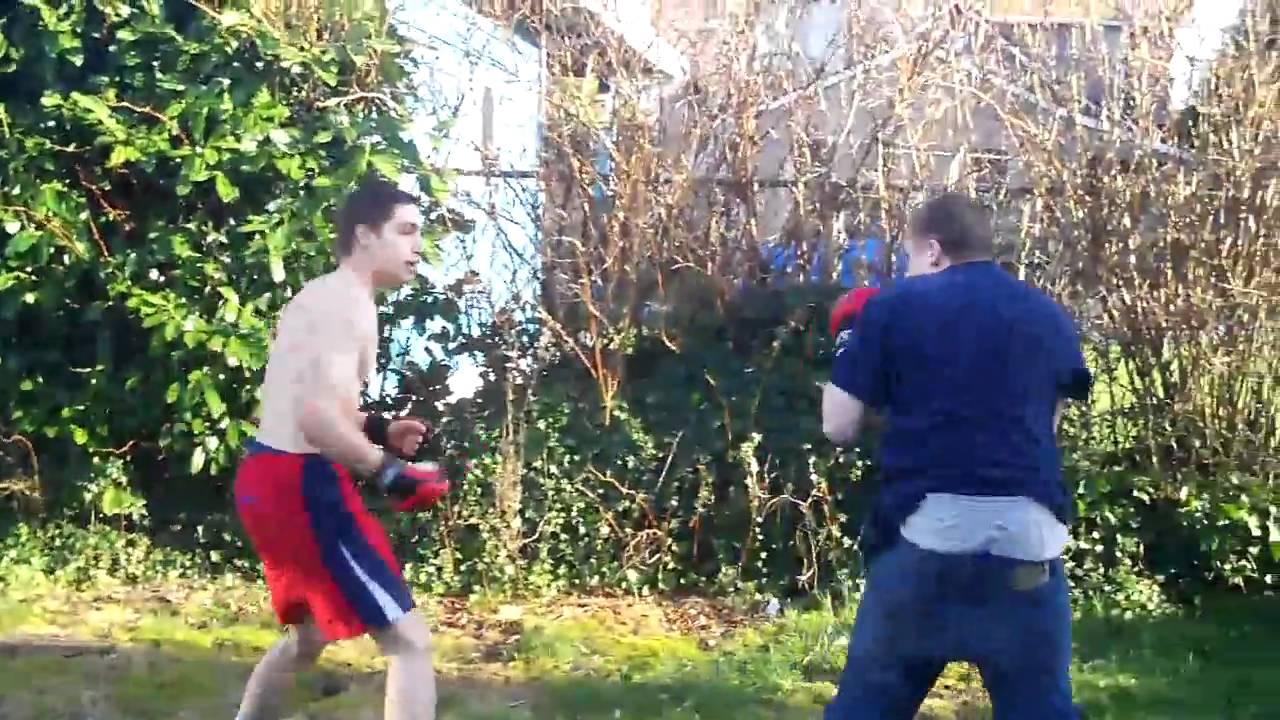 jessy jones vs josh clinton boxing - YouTube