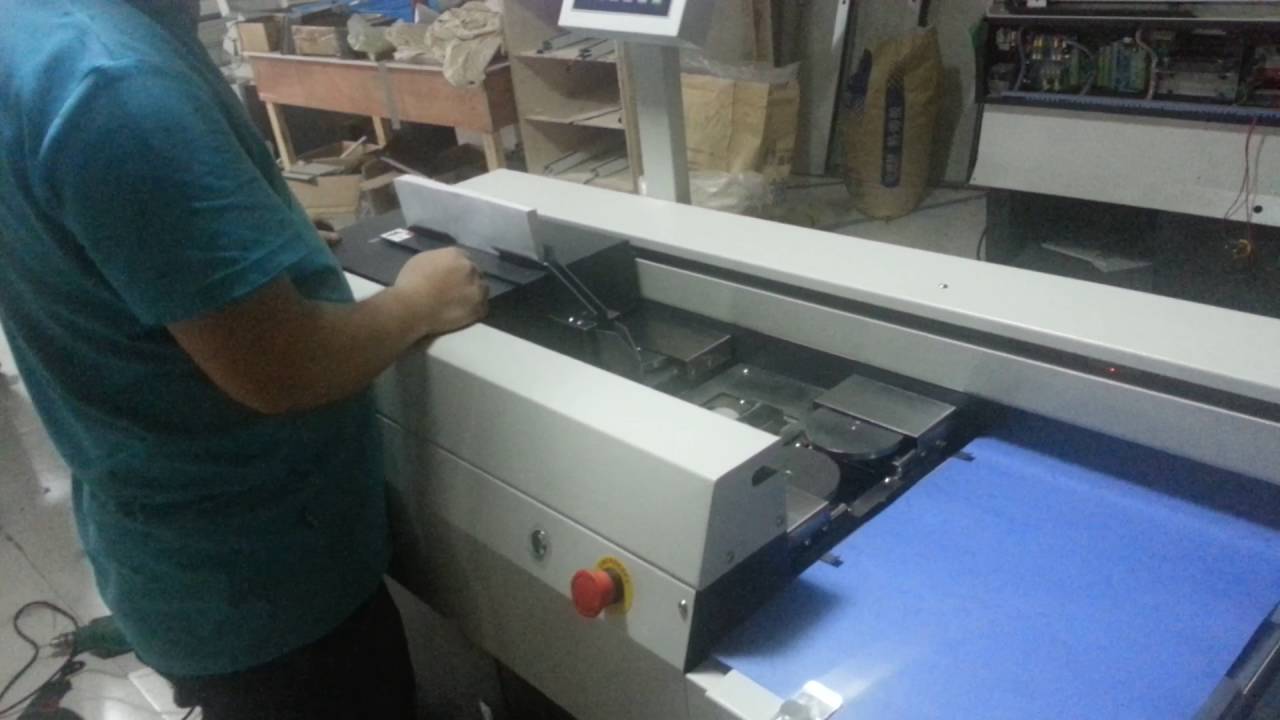 D60C A4 A3 Perfect Book Binding Machine with Side Glue Function - YouTube