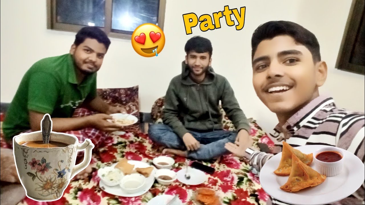 New Ghr Ma Pehli Party 😀 Ali Bhai Ny Chai Banai 😂 - YouTube