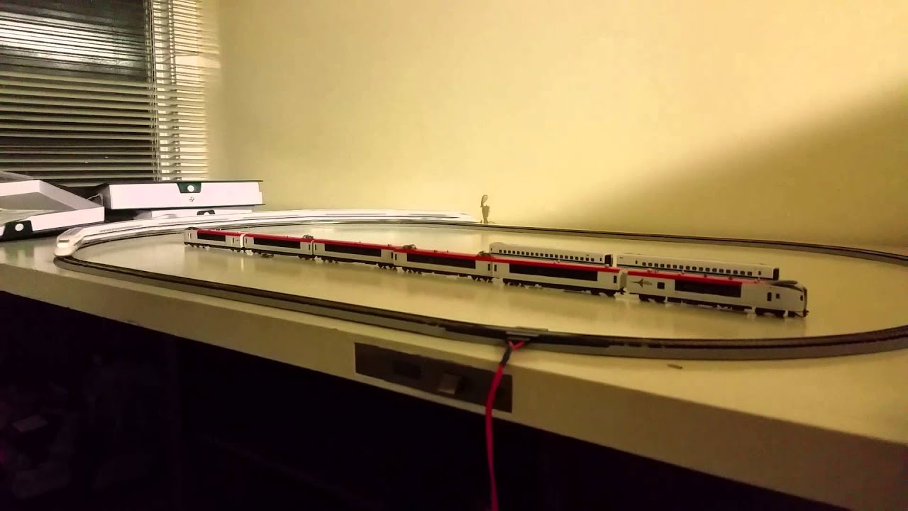 Kato Japanese Bullet Trains in N Gauge. - YouTube