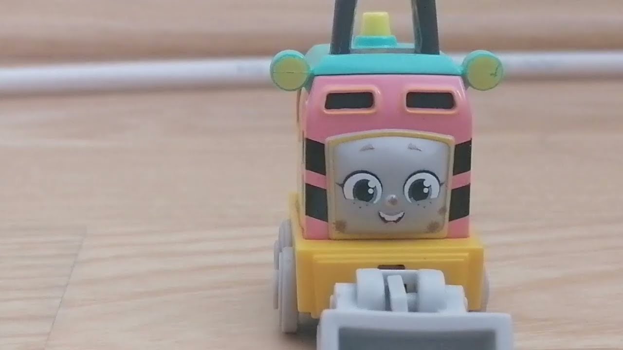 Thomas and friends AEG Sandy review - YouTube