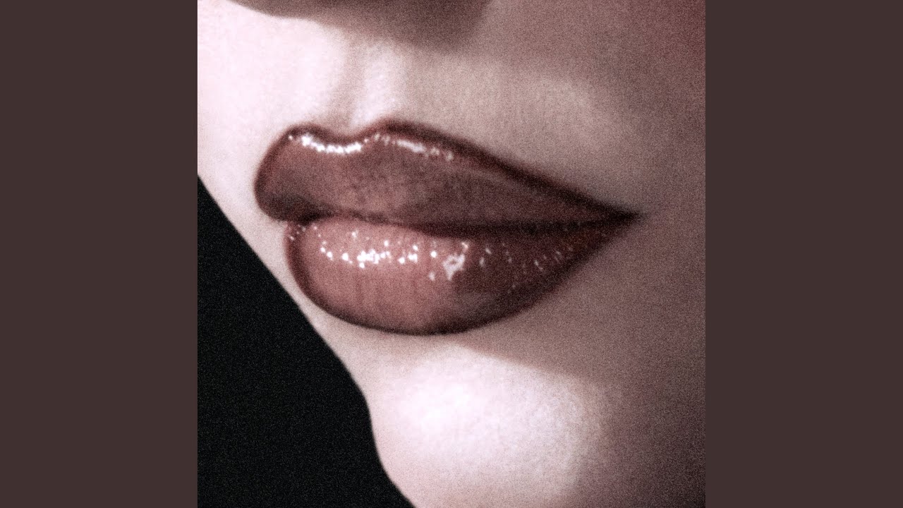 Tits Lips Hips Kiss 1010 Remix Youtube