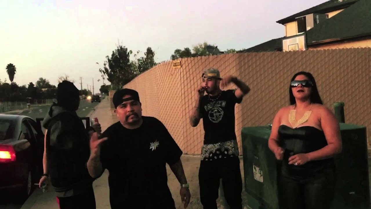 LiL'T - Make Da Paper [ Official Music Video ] - YouTube