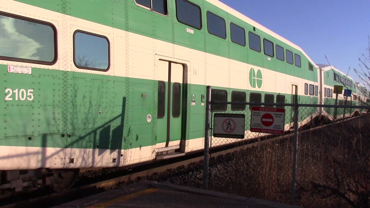 GO Transit train at Pickering station. - YouTube