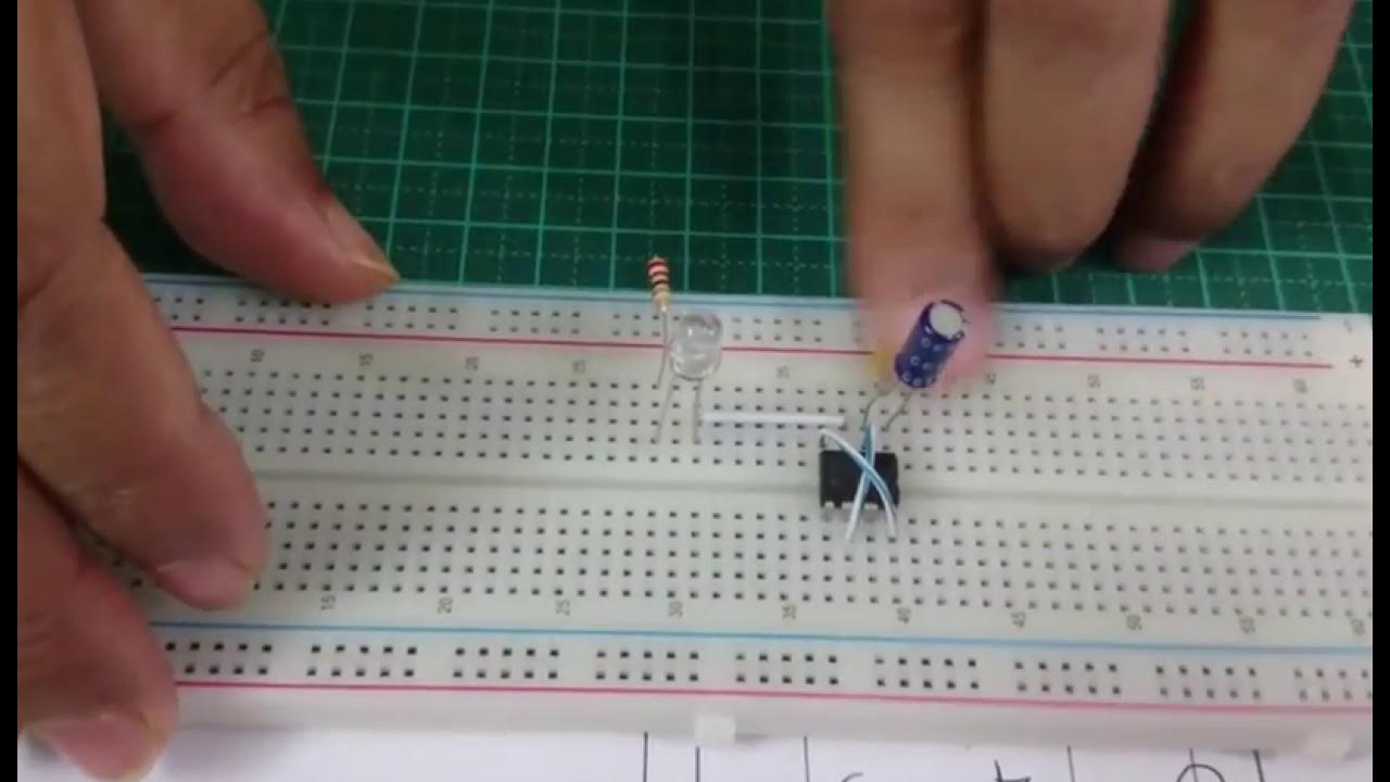 Basic Electronic projects: How to use 555 timer IC with LED in ...