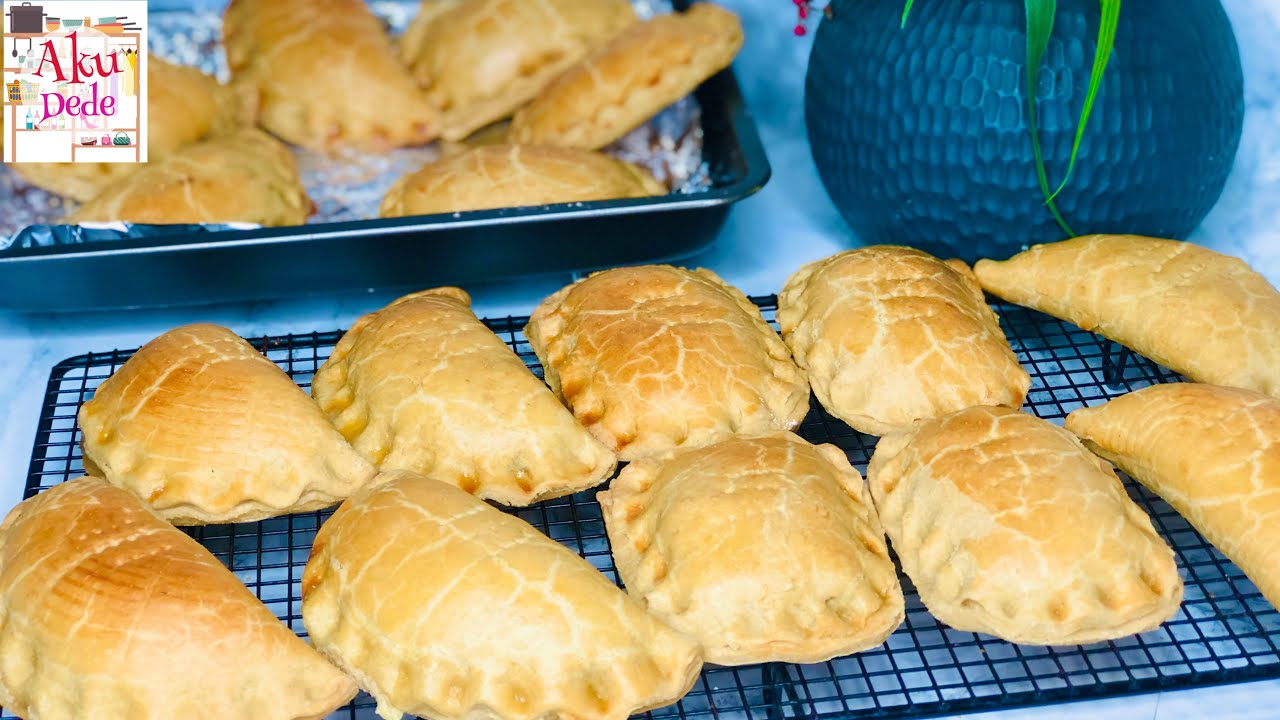 The Best and Flakiest Ghanaian Fish pie || Turnovers || Aku Dede - YouTube
