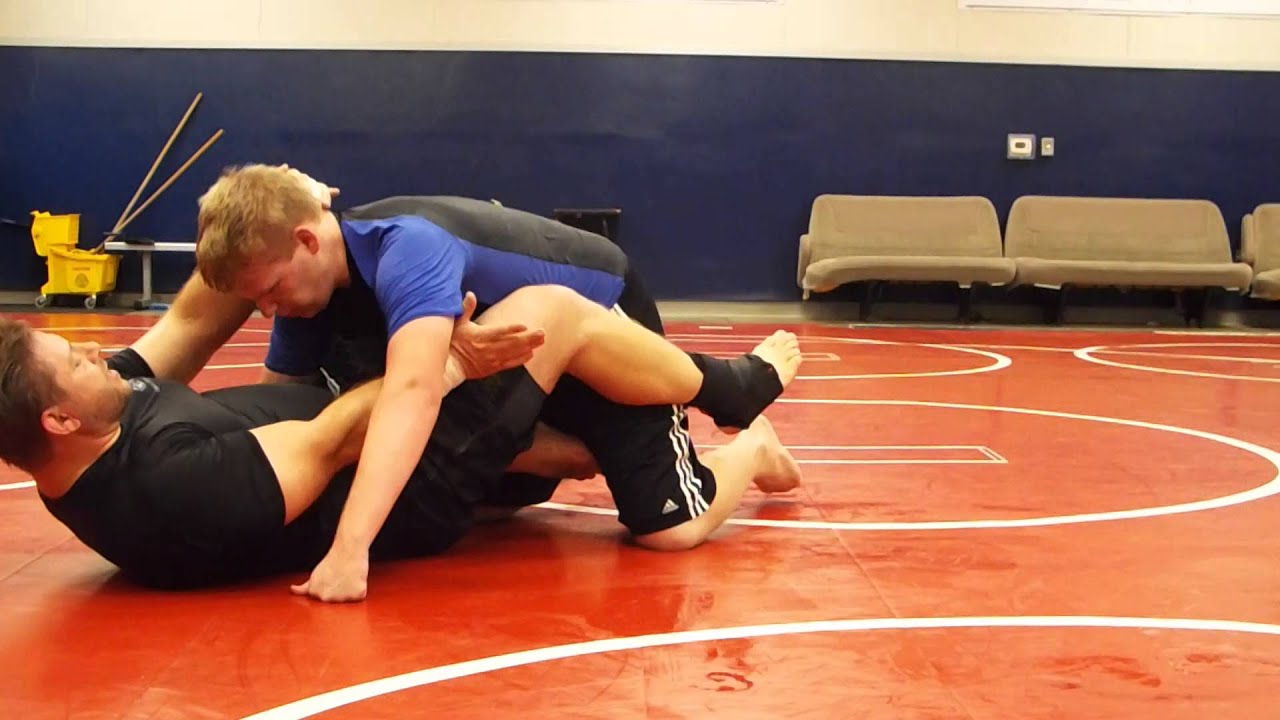 M.G.C. #292: Scissor Sweep to Head/Arm Control Hook Sweep - YouTube
