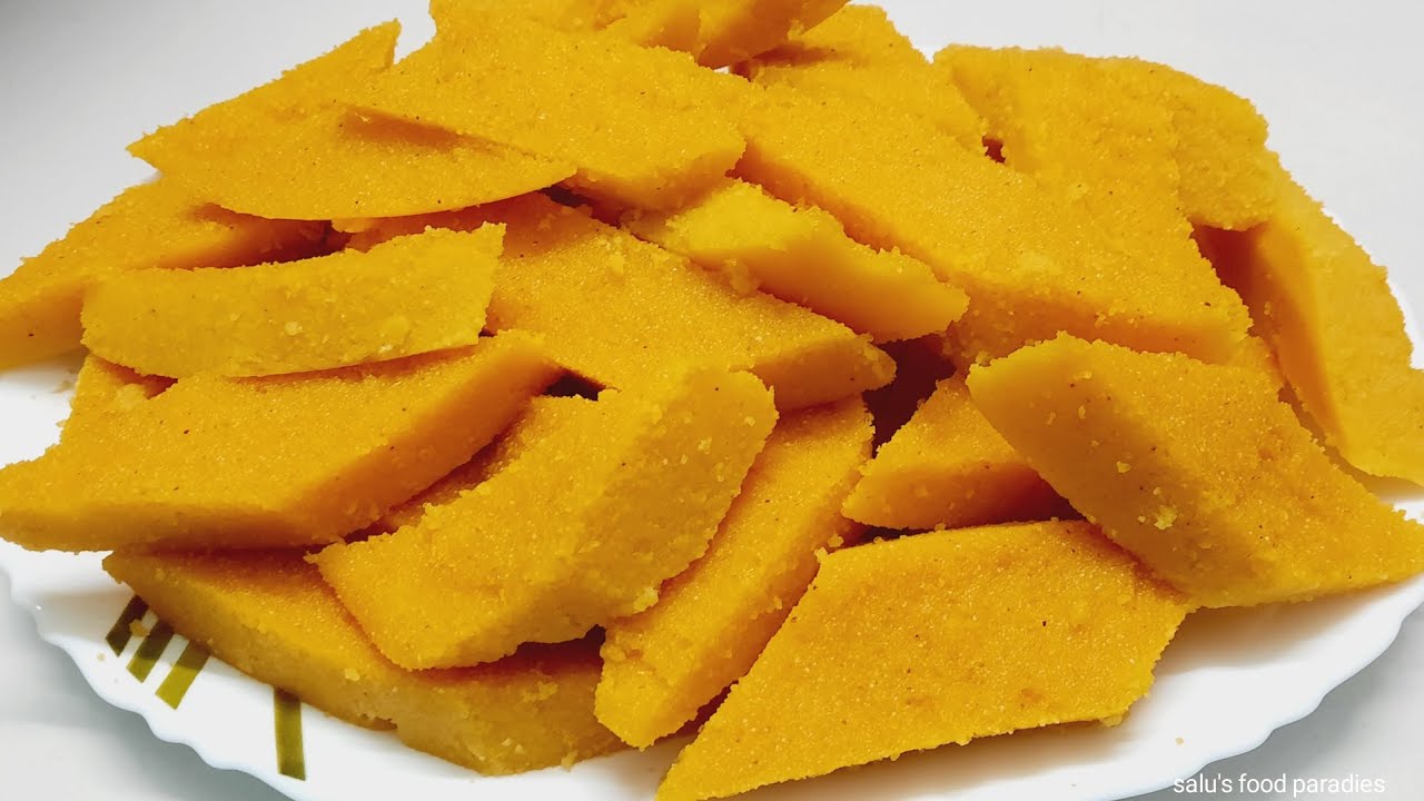 নারকেলের দুধ দিয়ে সুজির বরফি বা হালুয়া। semolina। halva।bengali sweet ...