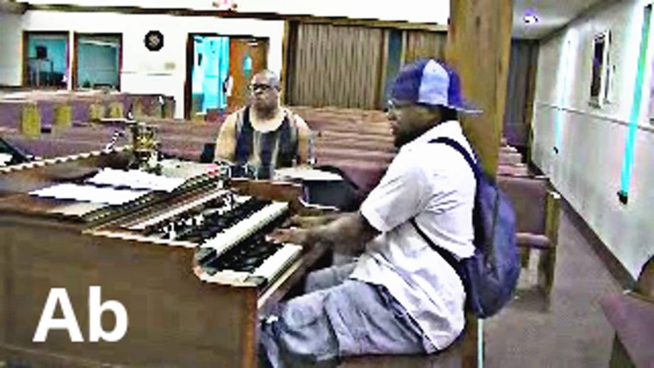 "Keeps On Making A Way" by Reed's Temple Choir - YouTube