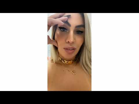 juju Ferrari hot top dance