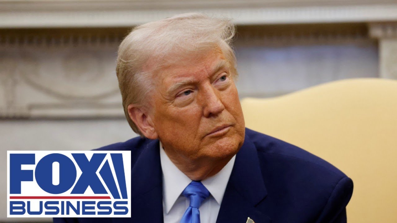 Trump applauded for tariff tidal wave - YouTube