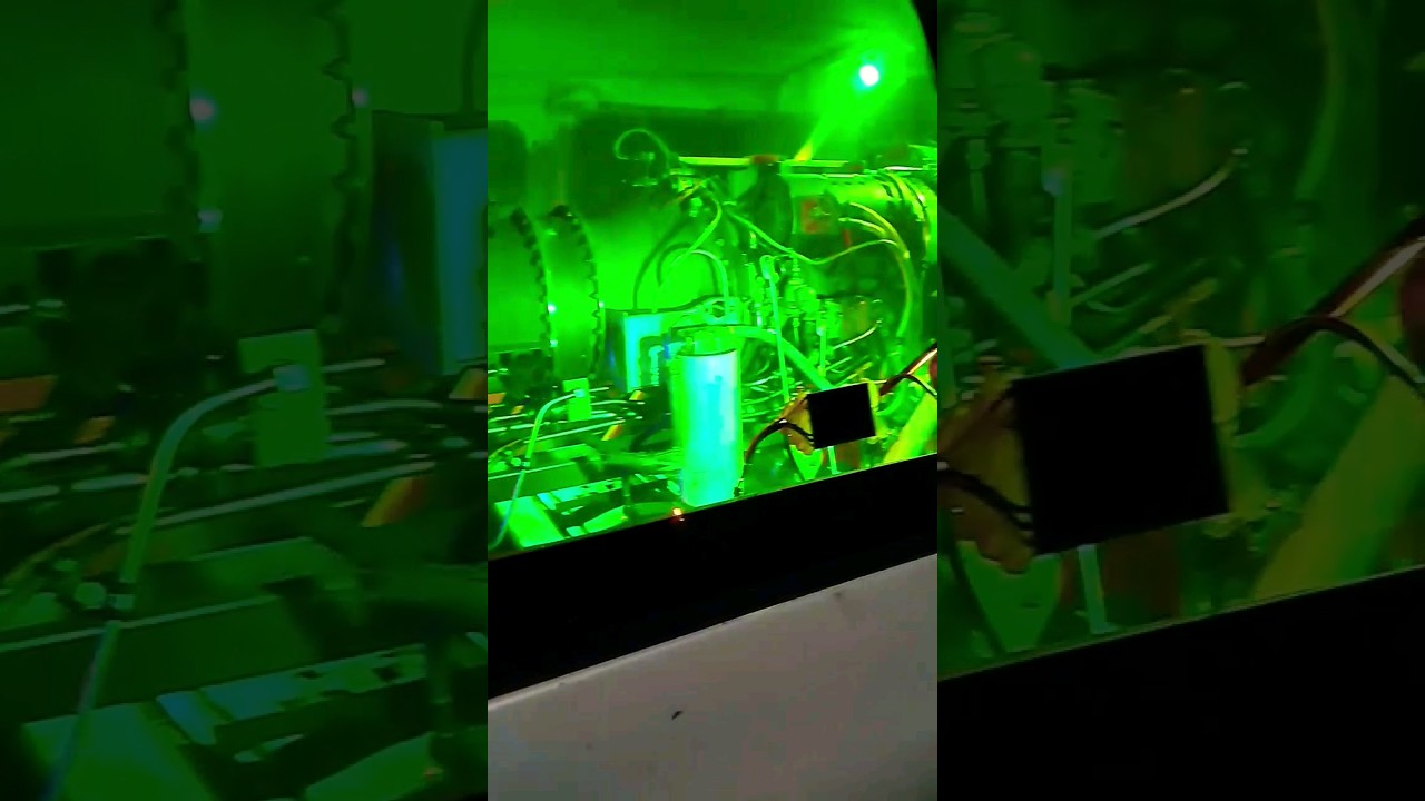 🚐 Jet Engine Minivan! - YouTube