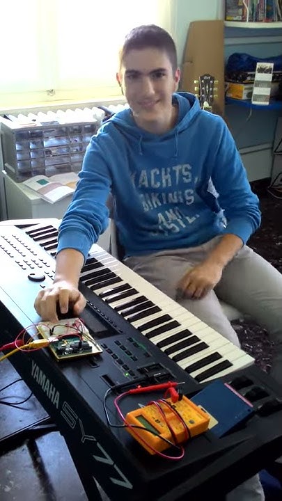 MIDI protocol to make music with Arduino - YouTube