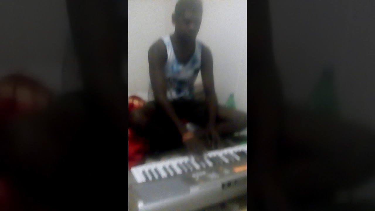 Kiwirrkurra, sandhill reggae band By Denzel Matthews - YouTube