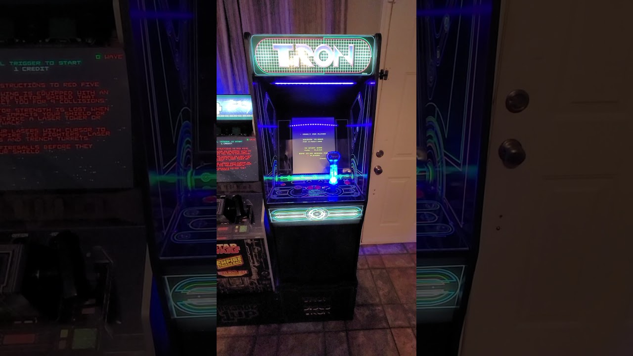Arcade 1up Tron - Quick Review - YouTube