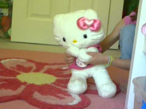 Hello Kitty Dancing to Call Me Maybe - YouTube