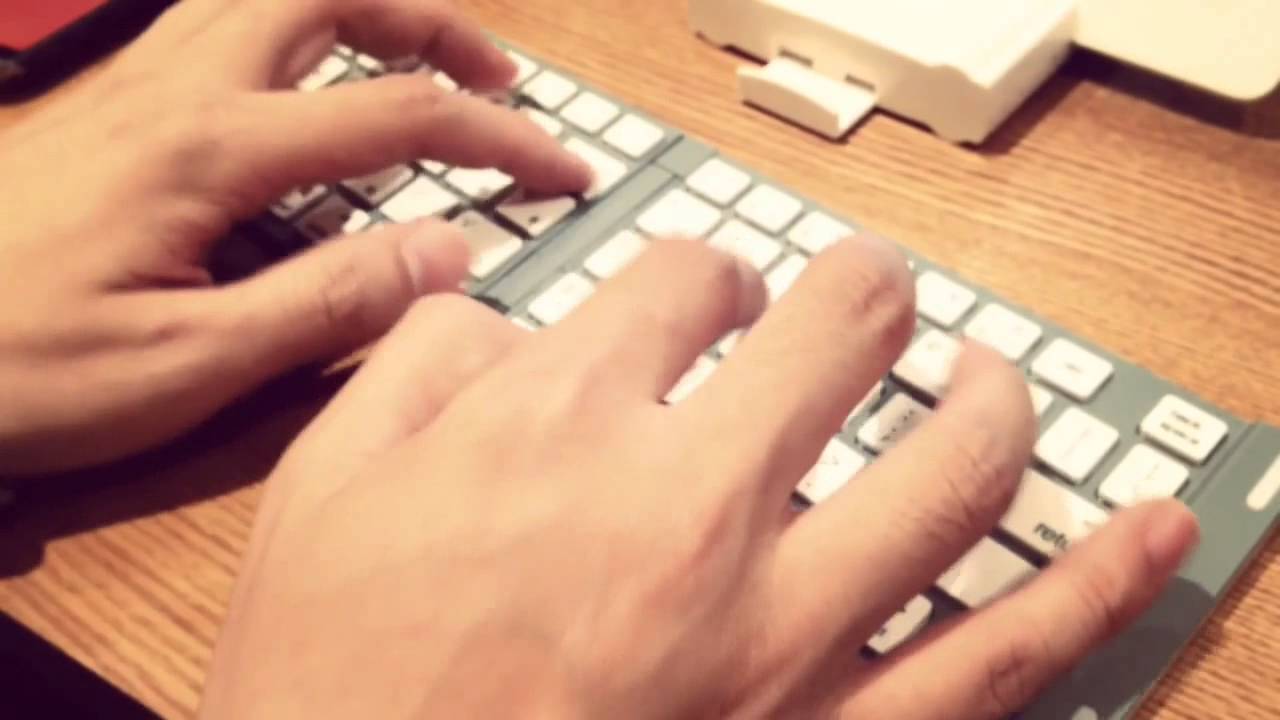 inote X-Folding Pro portable Keyboard - YouTube