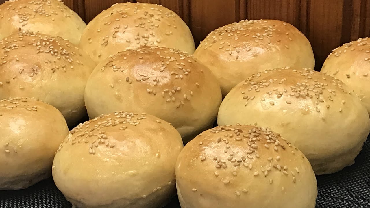 pain burger moelleux (buns) - YouTube