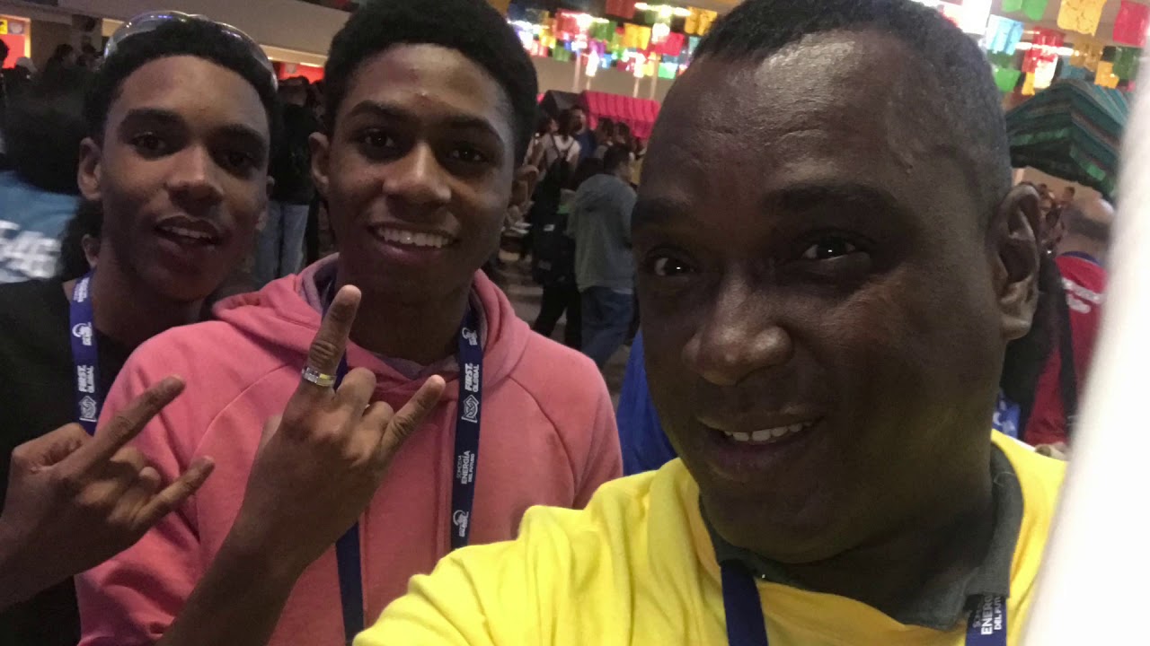 Mexico City 🇲🇽 - FGC Robotics Competition 2018 || Mini-Vlog - YouTube