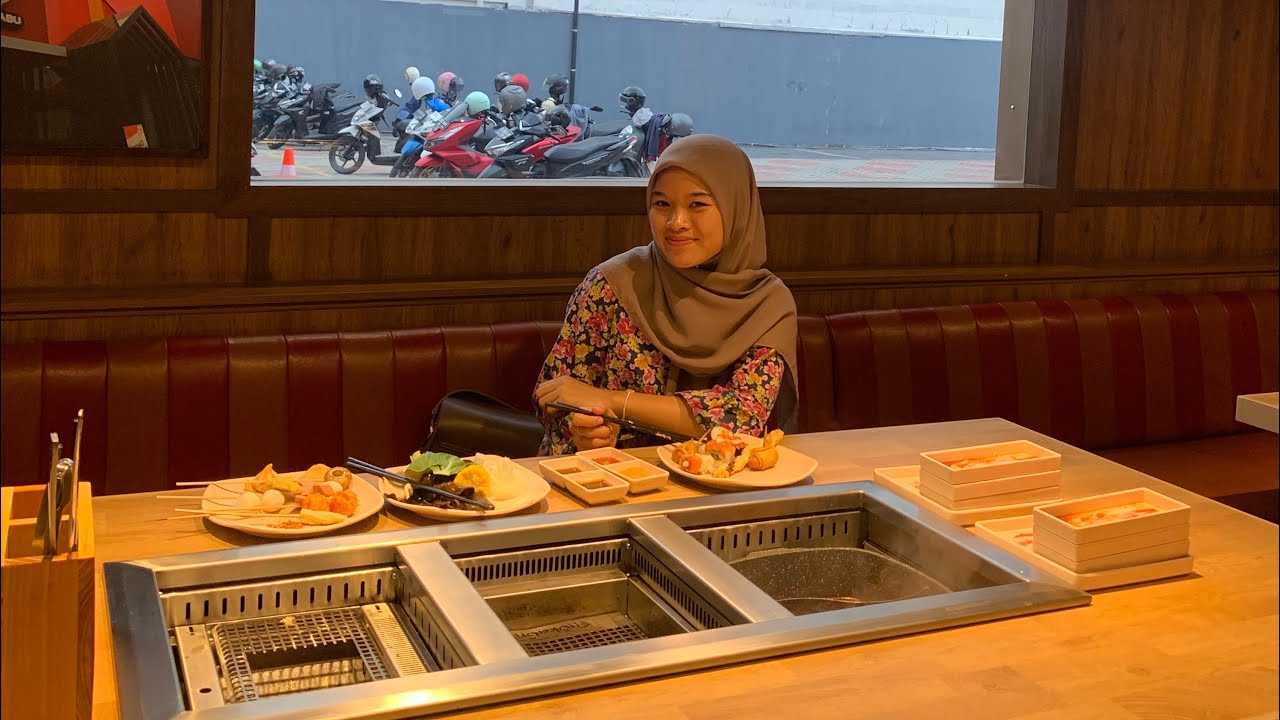 Nyobain SHUKA GRILL - YouTube