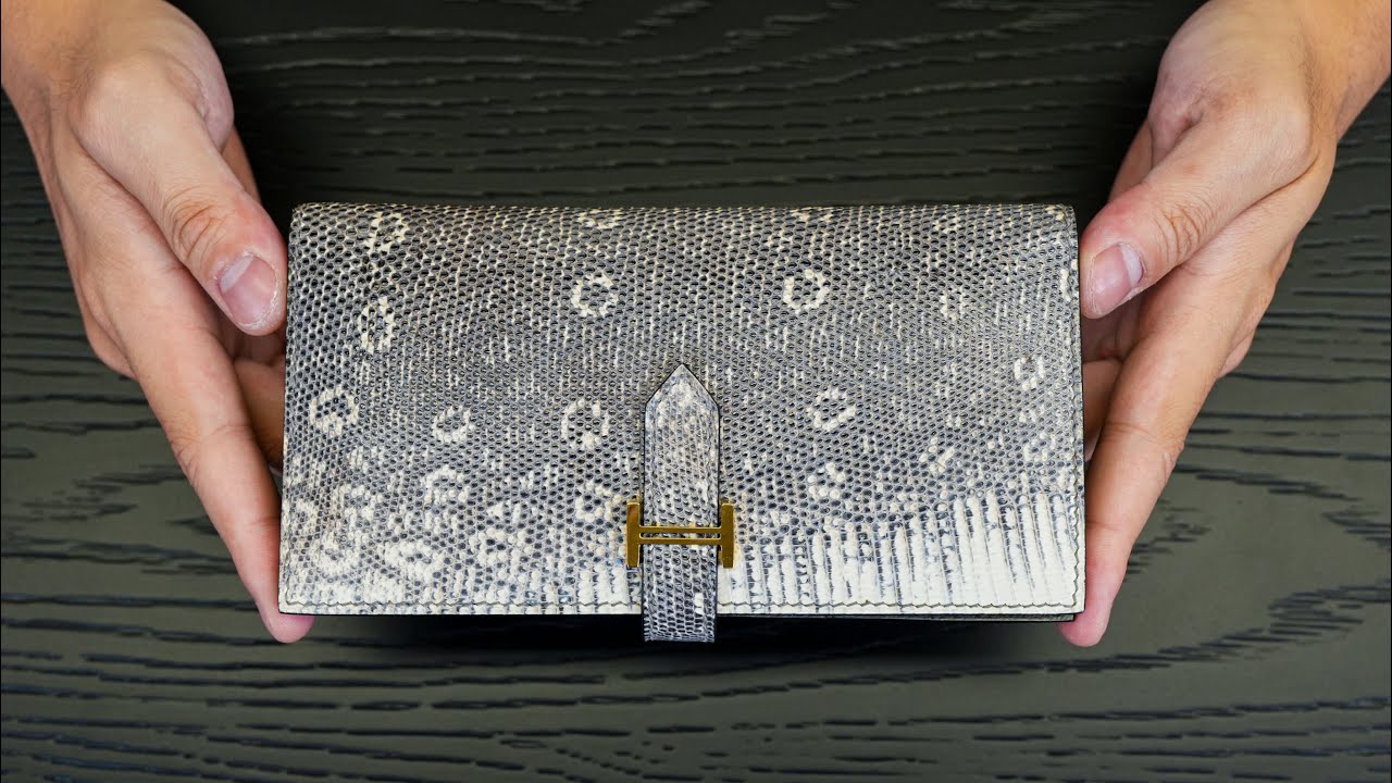 We Made an Ombré Lizard Bearn Wallet - YouTube