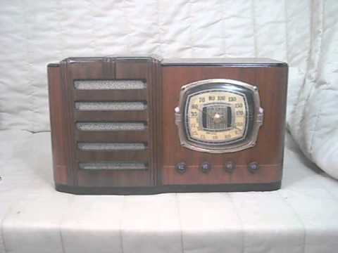 1941 Firestone Air Chief Old Antique Wood Vintage Tube Radio - YouTube