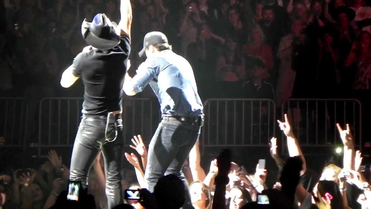 Tim McGraw & Luke Bryan "Back When" - YouTube
