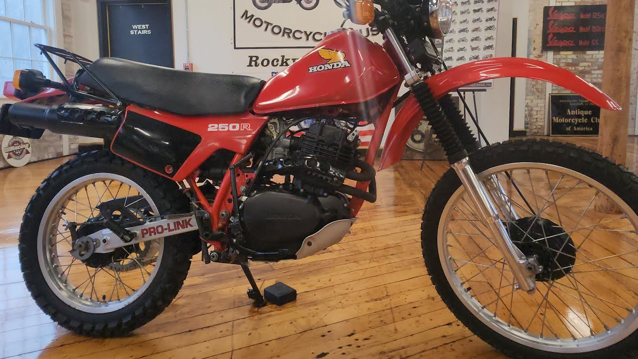 1982 RESTORED CLASSIC HONDA XL250R - YouTube
