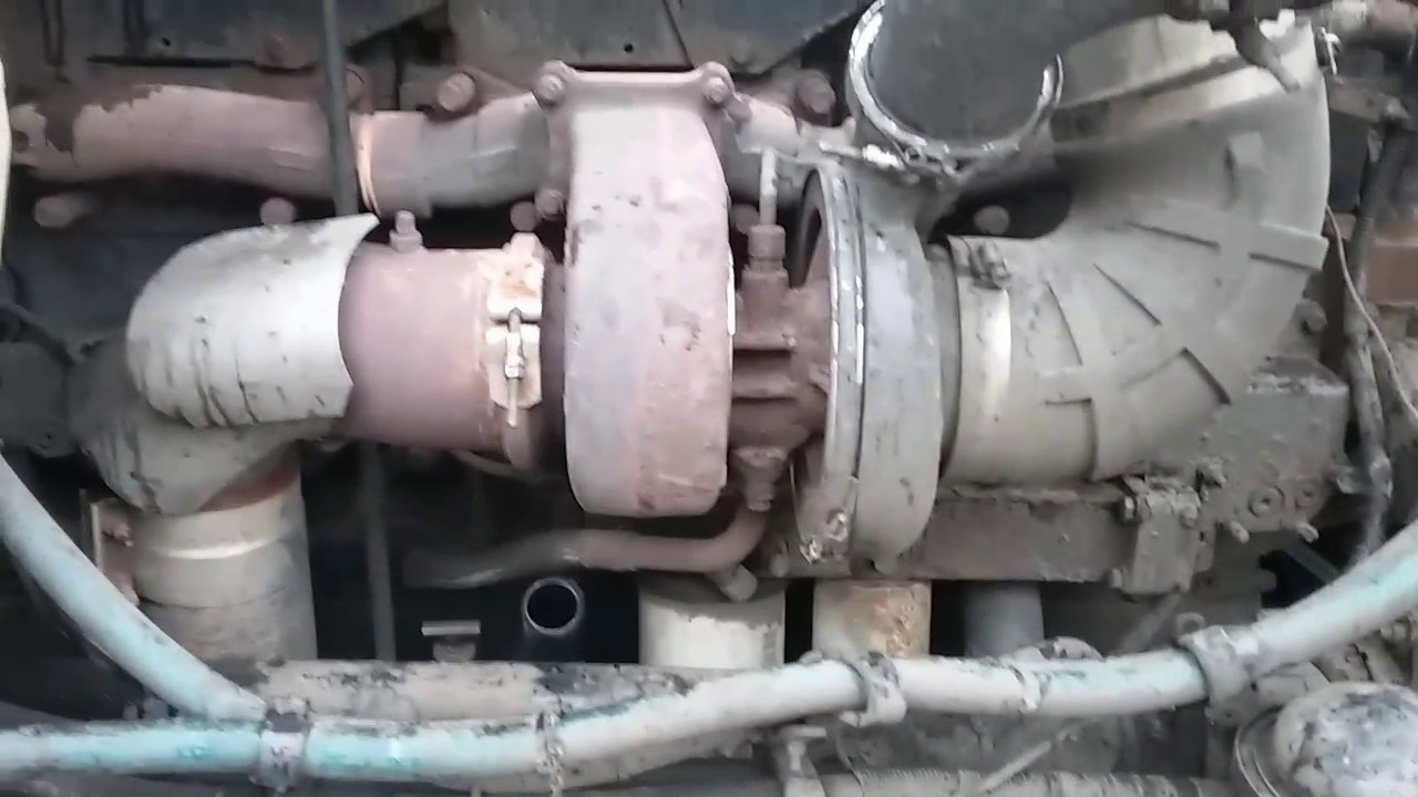 2000 Peterbilt 377 with a Cummins N14 - YouTube