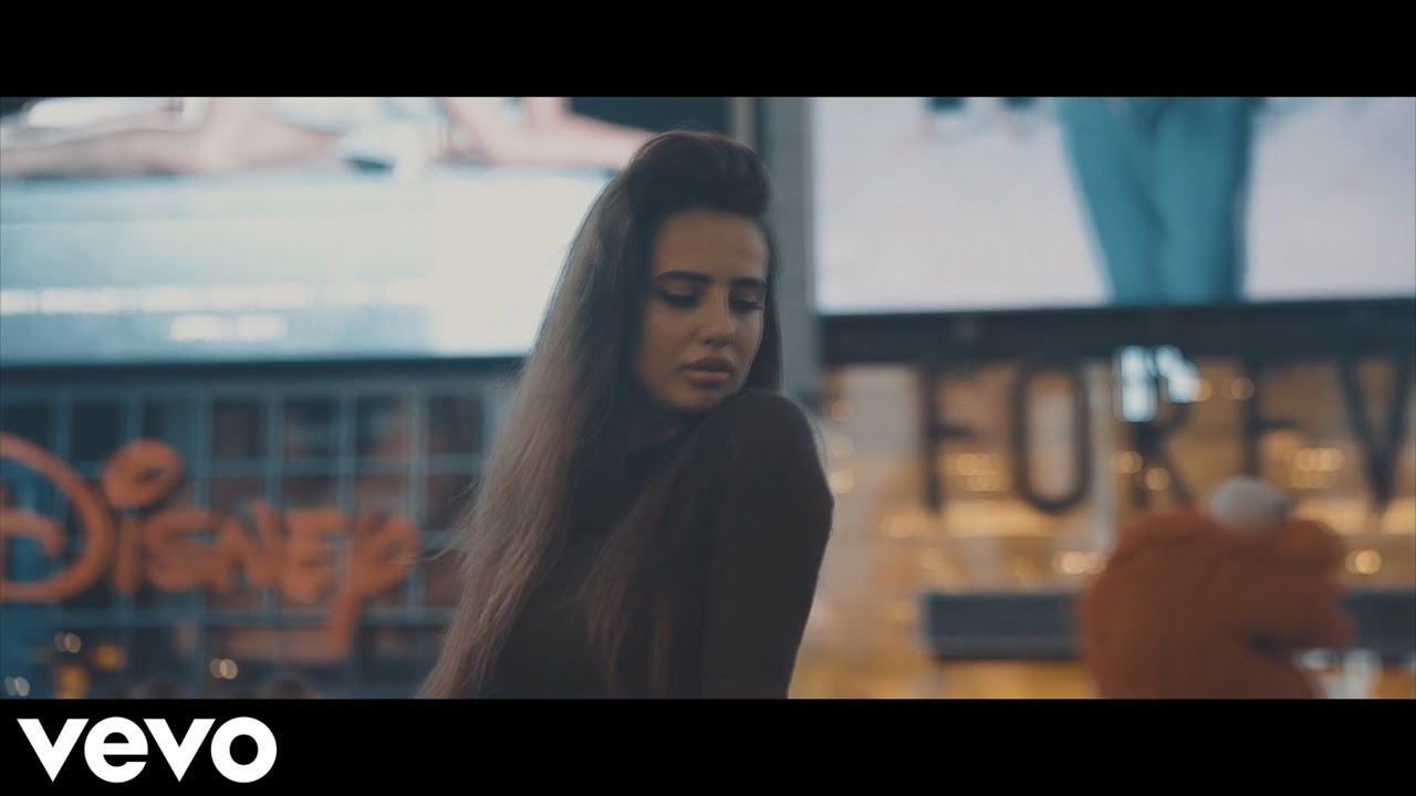 MVDNES & RAVANNY - 221 MERS - YouTube