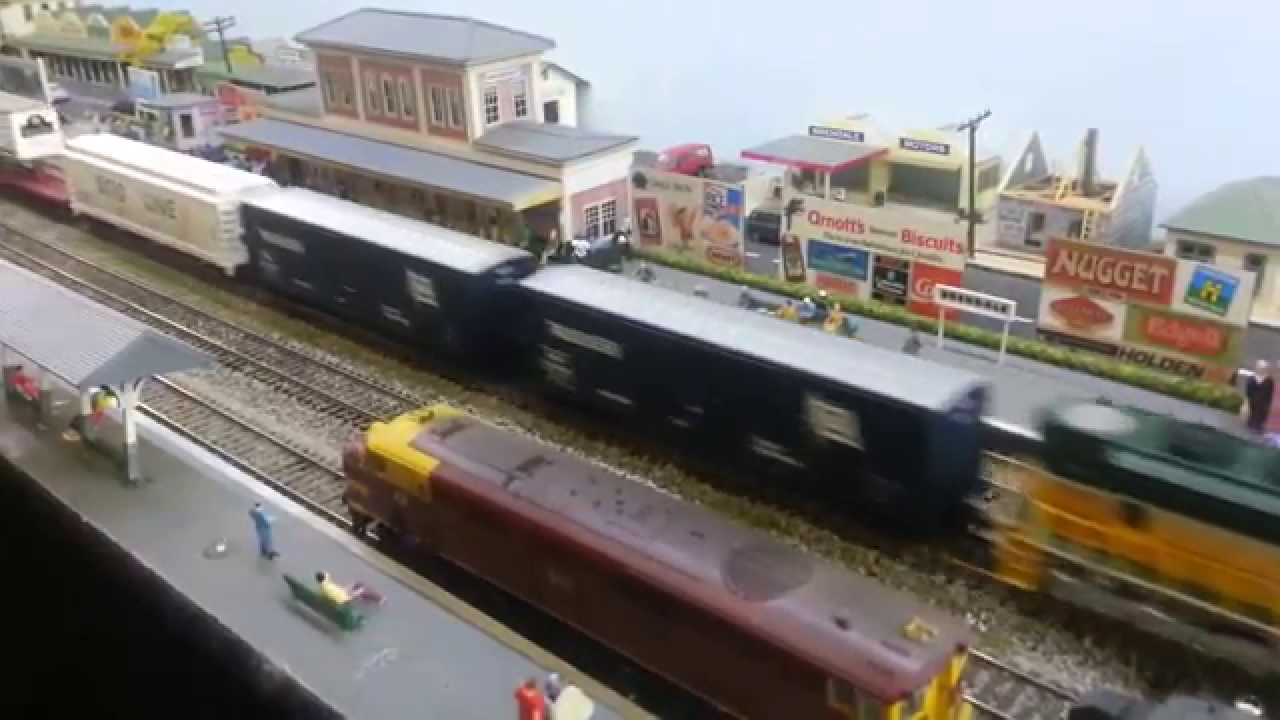 Toowoomba model train show 2014 - YouTube
