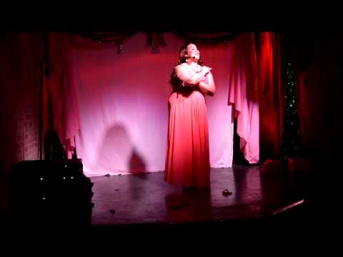 Bianca Coal Burlesque - \