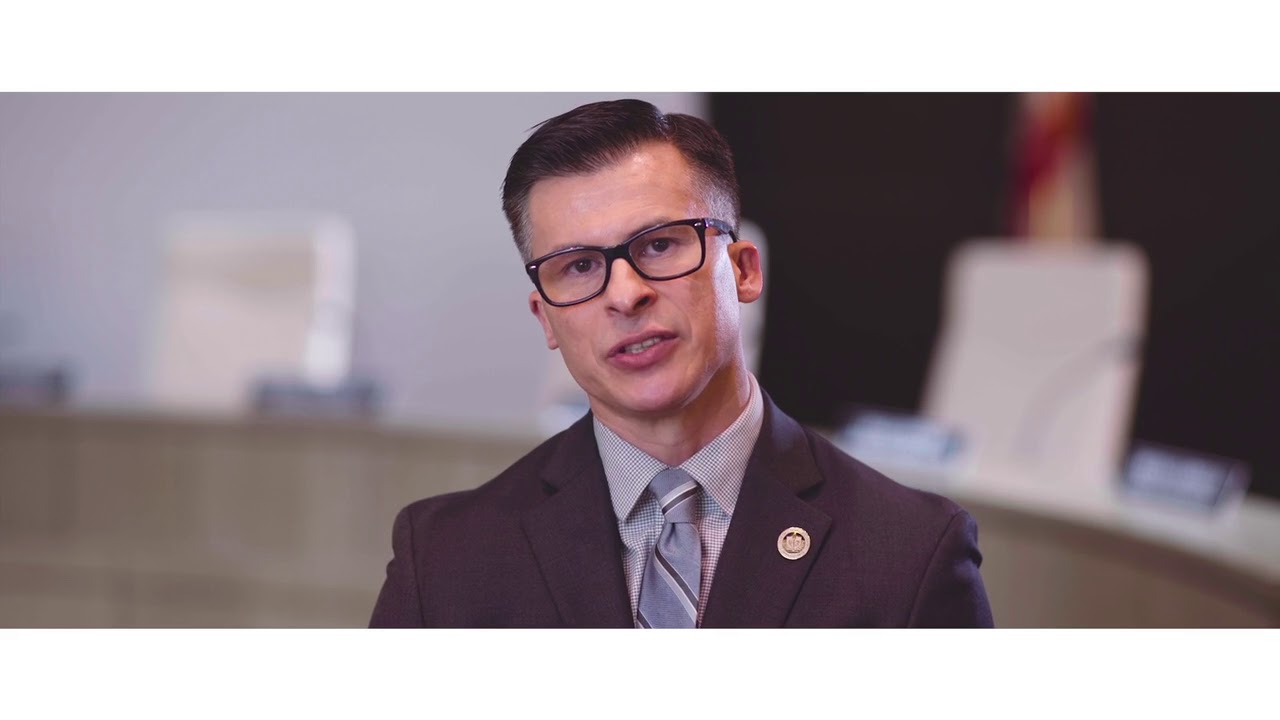 2018 Distinguished Alumnus- Edward A. Zuniga '96 & '00 - YouTube