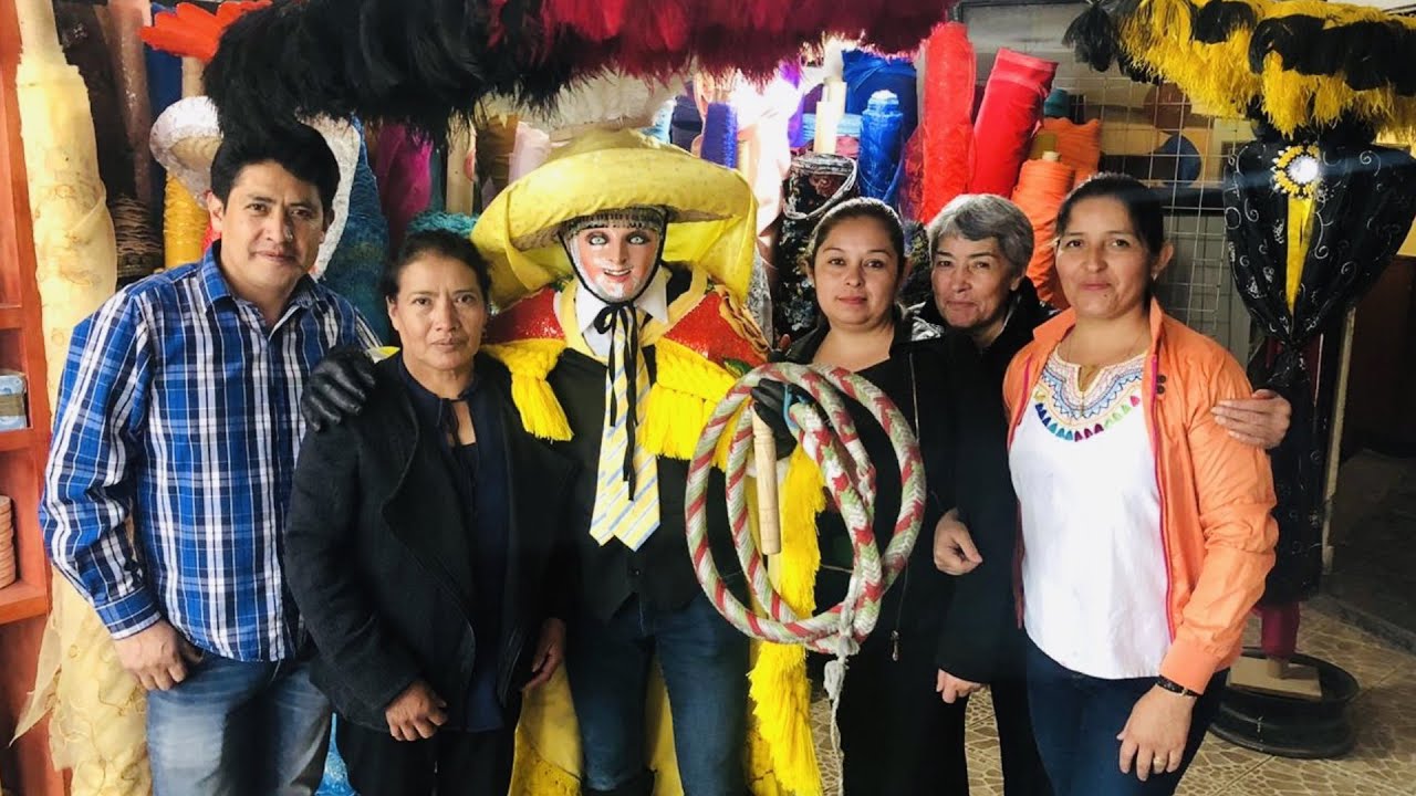 Capas de CHARRO, una tradición del estado de Tlaxcala en este vídeo ...