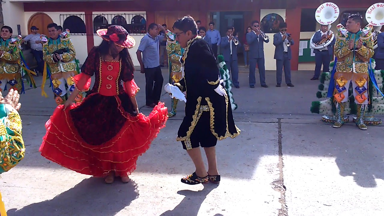 Baile tradicional del turco y la dama. Conchamarca-Huánuco. - YouTube